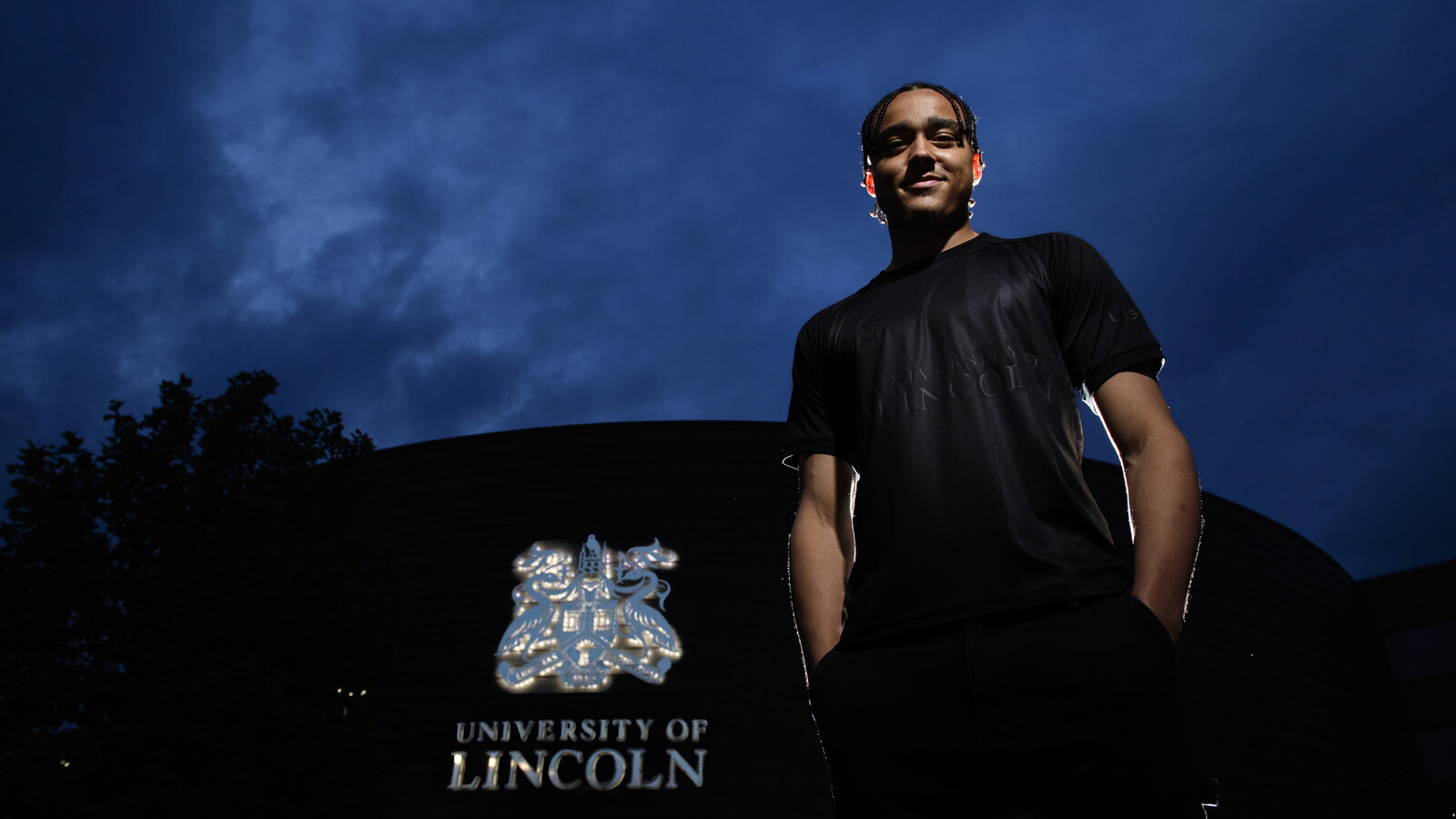 Jovon commits to the Imps with new deal | Lincoln City Football Club