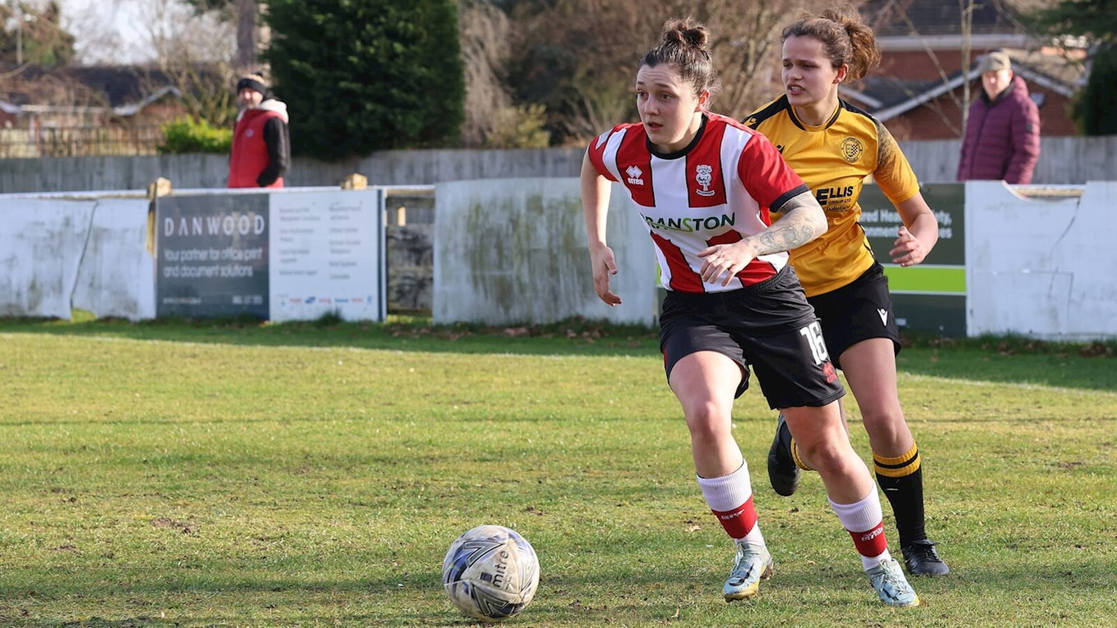 Farrow sets sights on trophy | Lincoln City Football Club