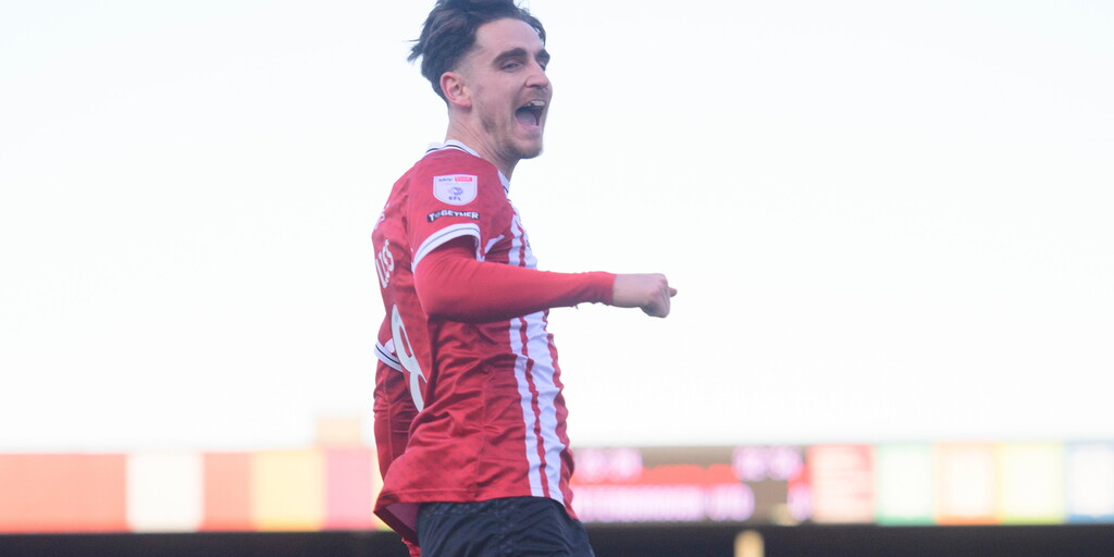 Bayliss wants more after Peterborough win | Lincoln City Football Club