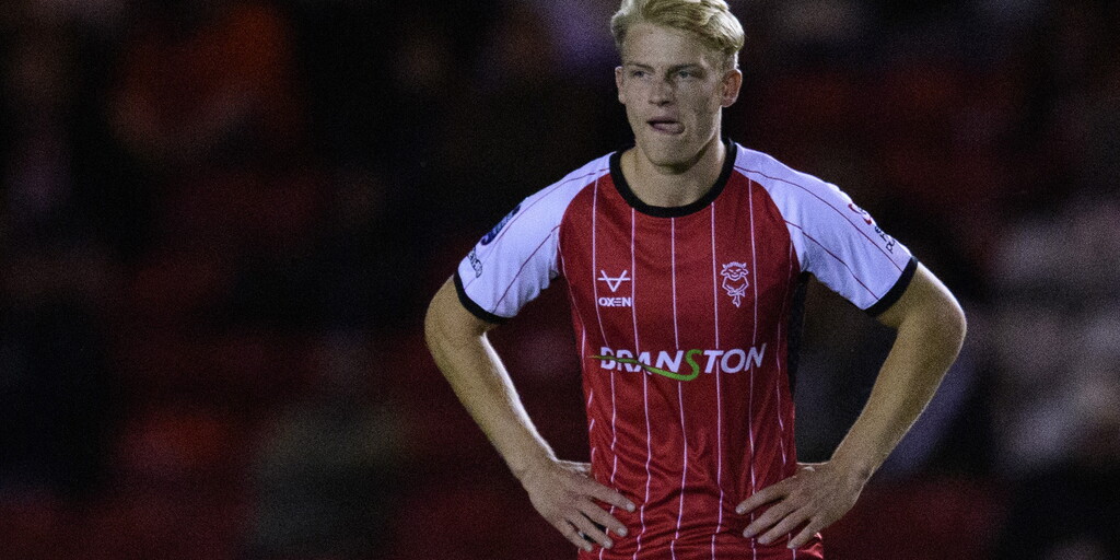 Earley returns to Plymouth | Lincoln City Football Club